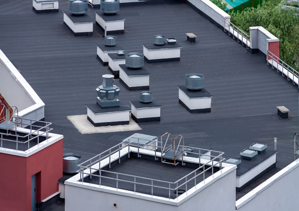 5 Types Of Low Slope Roofing For Commercial Buildings